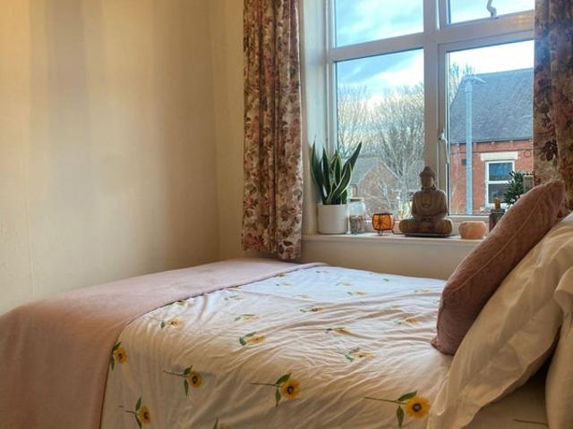 Room at Back Hartley Grove, Leeds