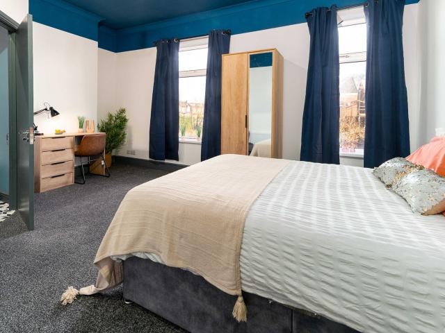 Room at Back Hilden Street, Bolton