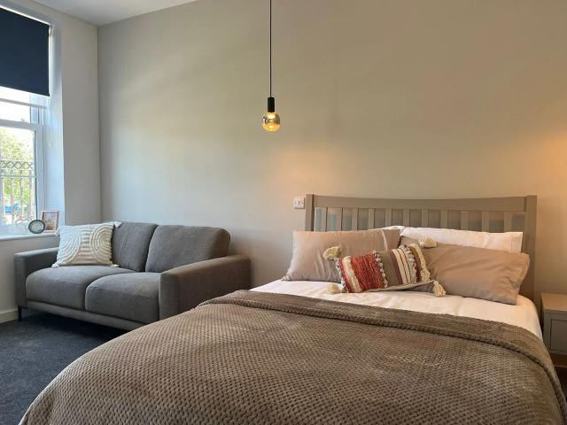 Room at Back Mount, Chorley