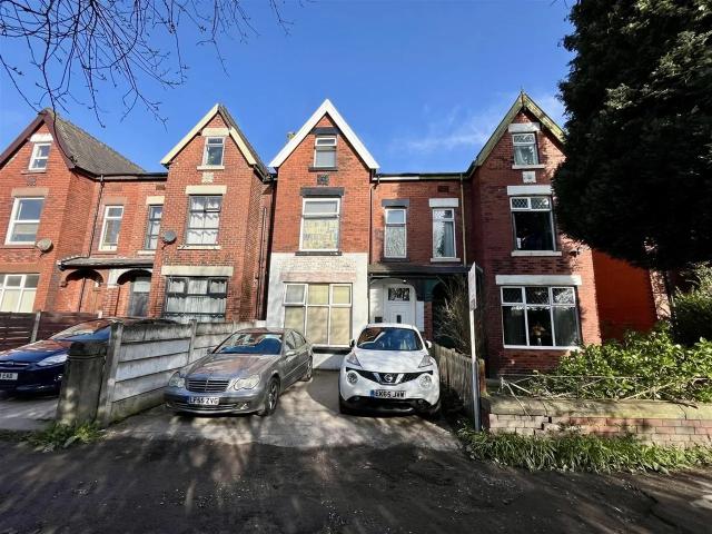 Room at Back Mayfield Avenue, Farnworth
