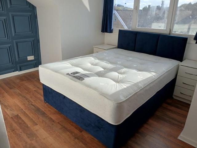 Room at Back Sladen Street, Bradford