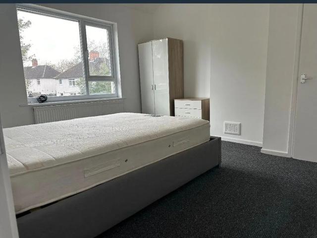 Room at Babington Row, Leicester