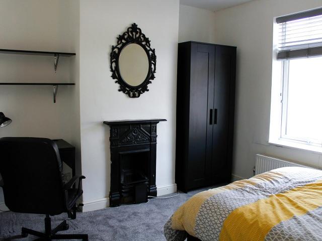 Room at Baden Road, Gillingham