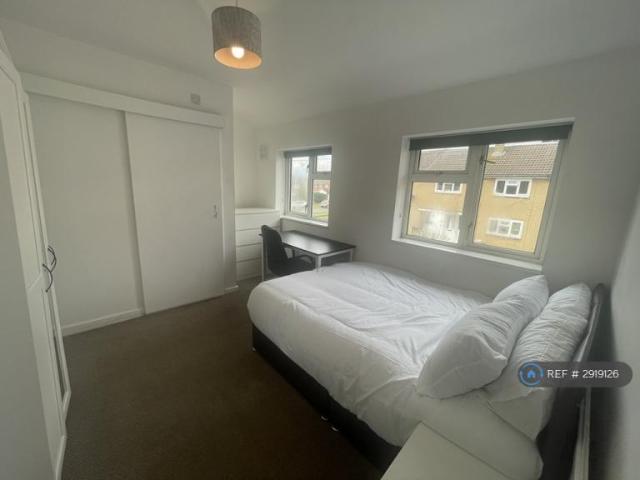 Room at Badgers Close, Stevenage
