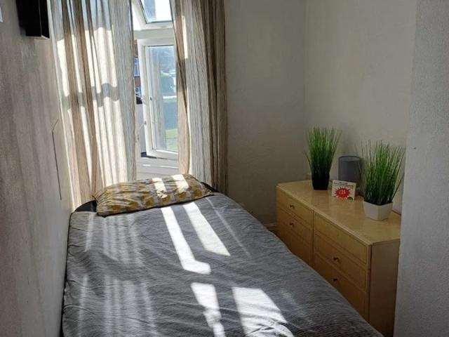 Room at Bailey Road, Wolverhampton