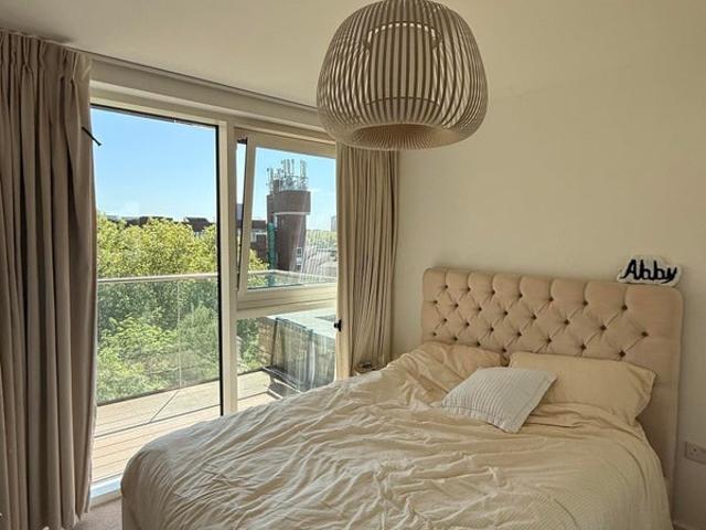 Room at Bailey Street, Greater London