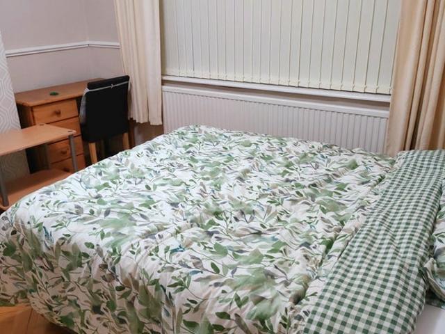 Room at Balmoral Road, Farnworth