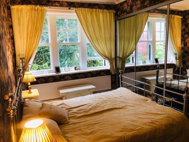 Room at Balfour Road, Rochdale