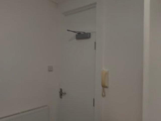 Room at Ballards Lane, Greater London