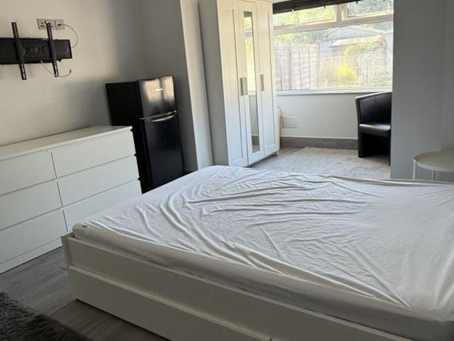 Room at Balliol Avenue, Greater London