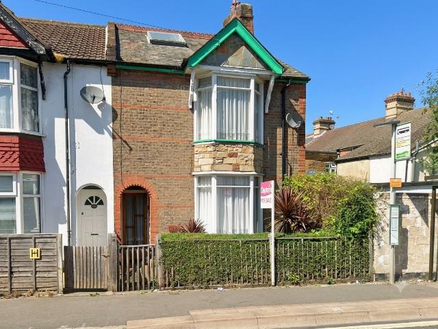 Room at Banbury Street, Watford