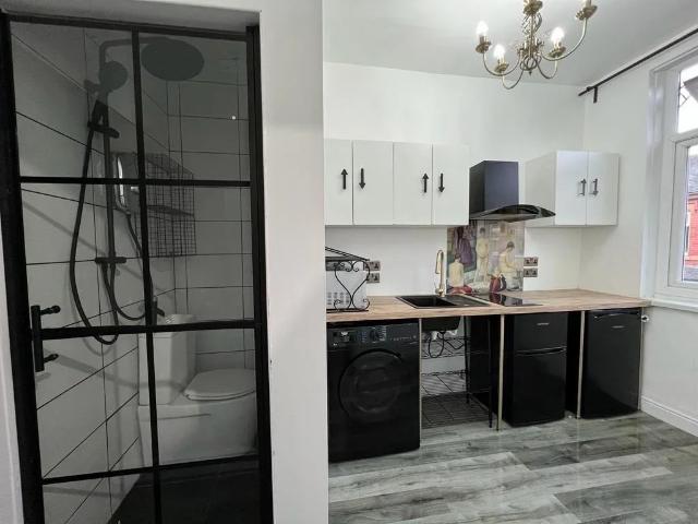 Room at Banff Road, Manchester
