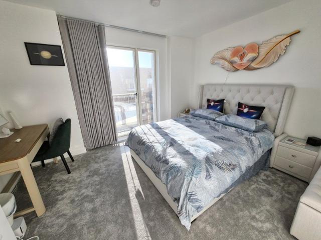 Room at Banks Road, Greater London