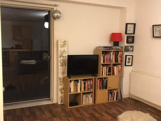 Room at Bastwick Street, Greater London