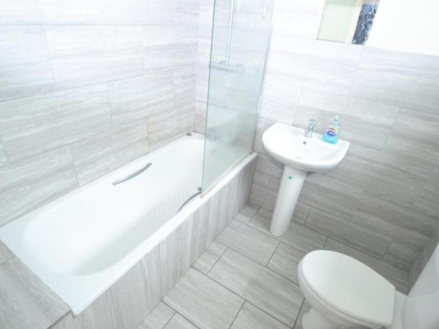 Room at Bastion Street, Nottingham