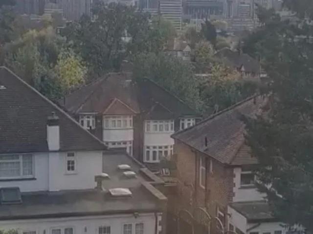 Room at Barn Hill, Greater London