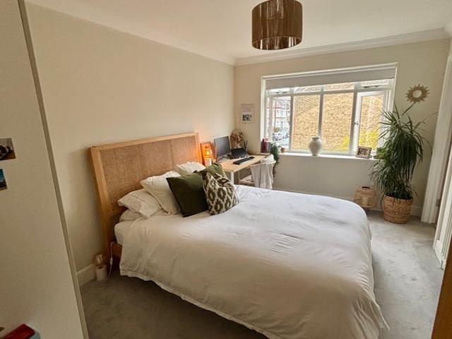 Room at Barnard Road, Greater London