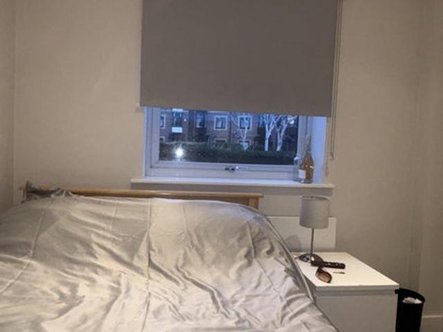 Room at Barnfield Place, Greater London