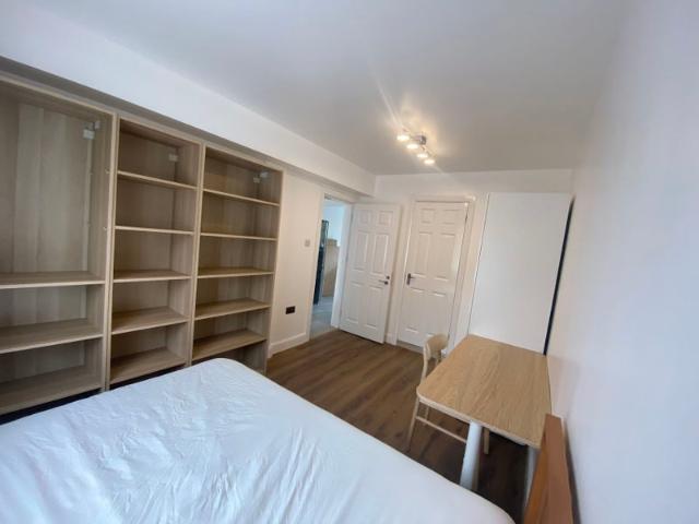 Room at Barnfield Place, Greater London