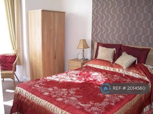 Room at Barking Road, Greater London