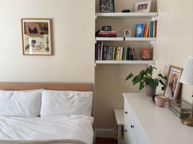 Room at Barry Road, Greater London