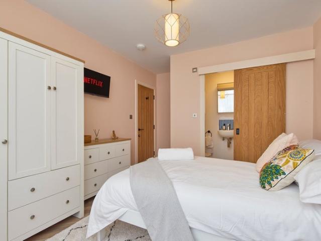 Room at Barrington Road, Metropolitan Borough of Solihull