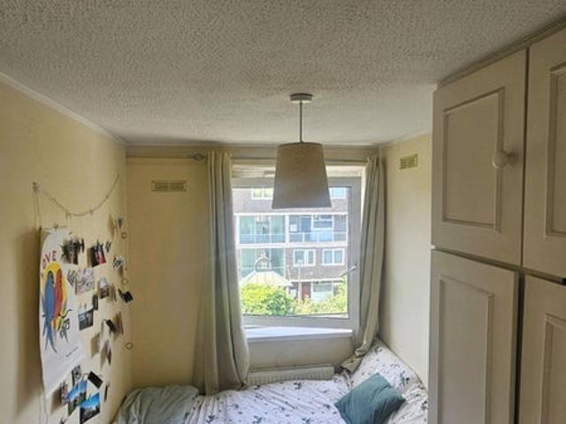 Room at Barringer Square, Greater London