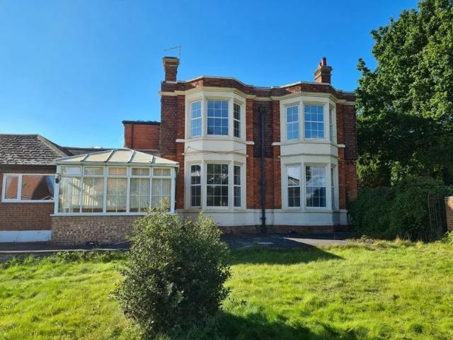 Room at Barrowby Road, South Kesteven