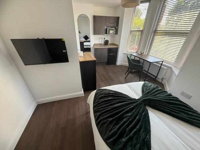 Room at Barton Road, Dover