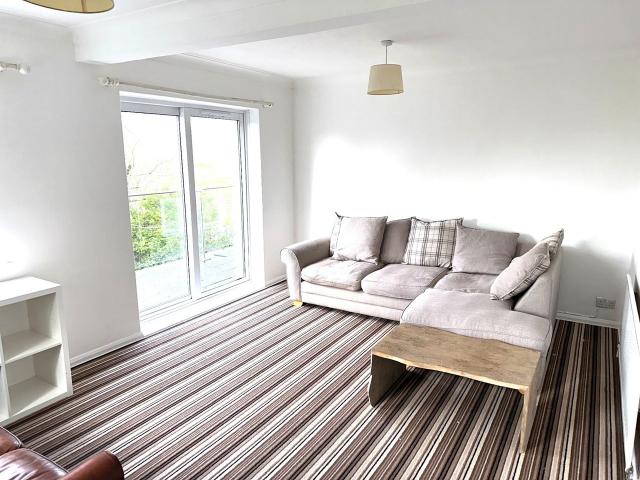 Room at Batemans Road, Brighton