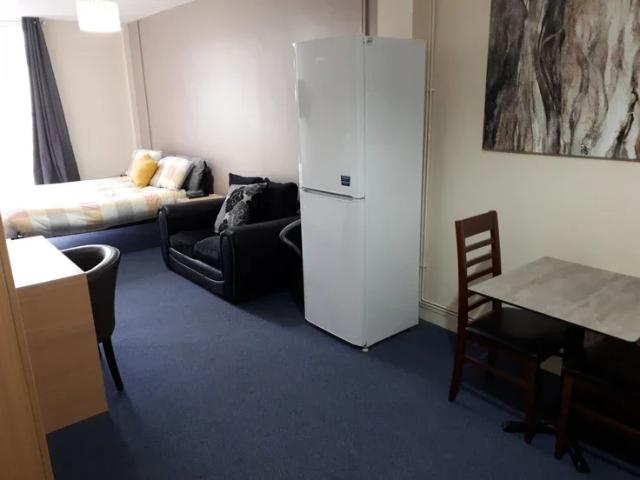 Room at Bath Street, Cheltenham