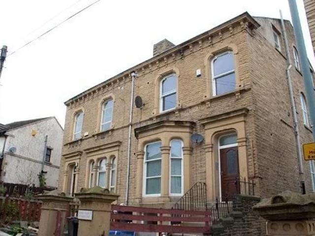 Room at Bath Street, Kirklees