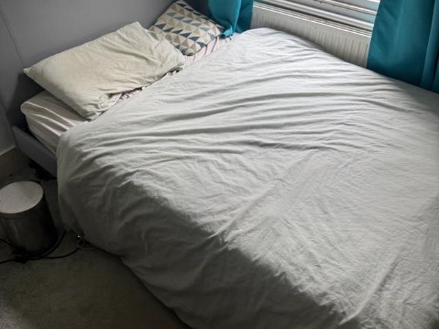 Room at Battledean Road, Greater London