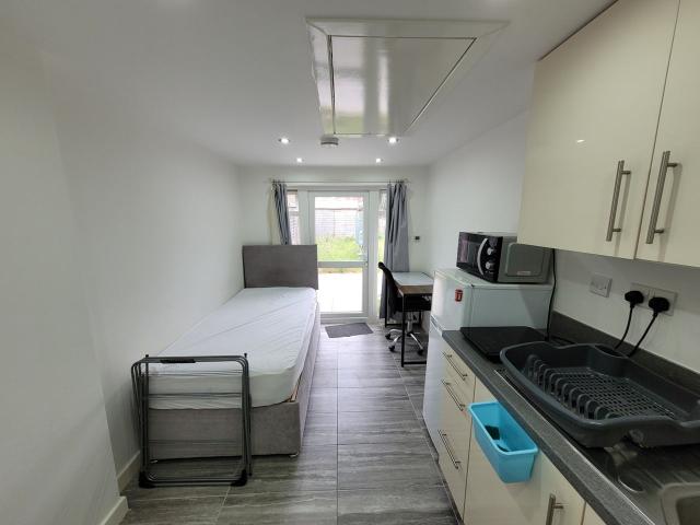 Room at Bayford Place, Cambridge