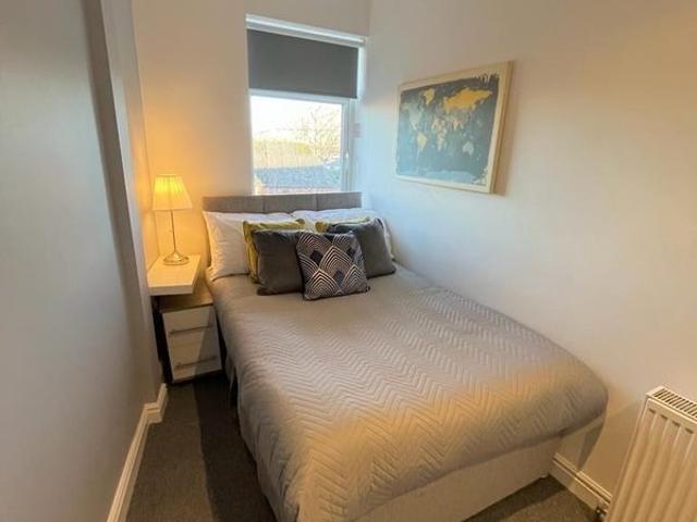 Room at Bayham Street, Greater London