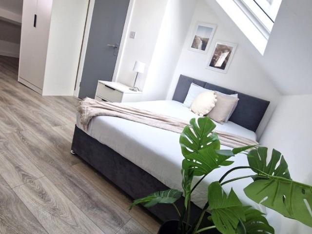 Room at Beckett Road, Doncaster
