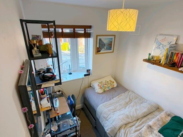 Room at Beacon Road, Charnwood
