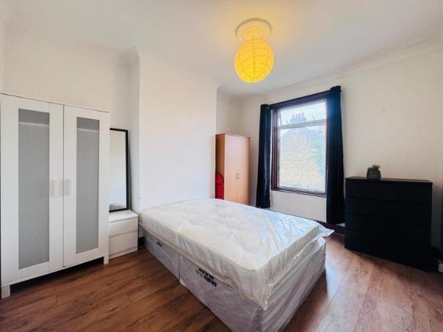 Room at Beaconsfield Road, Greater London