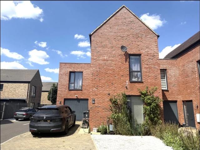 Room at Beadman Road, Broxbourne