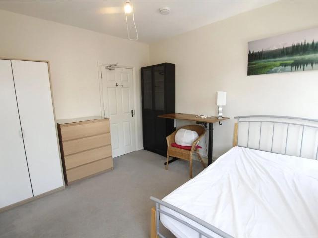 Room at Beatrice Street, Swindon