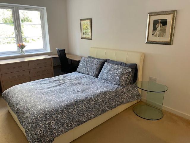 Room at Beaufoys Close, Ferndown