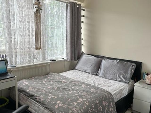Room at Beaulieu Close, Greater London