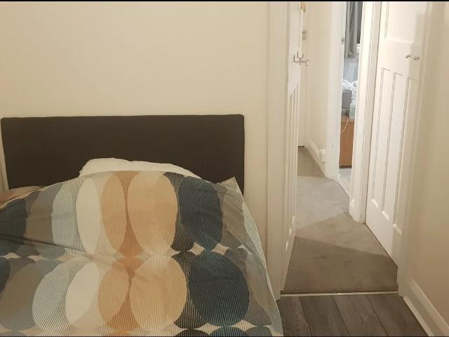 Room at Beaulieu Drive, Greater London