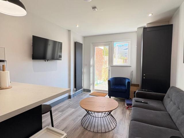 Room at Beaulieu Road, Portsmouth