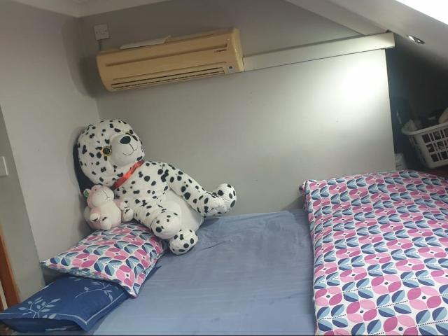 Room at Bede Road, Greater London