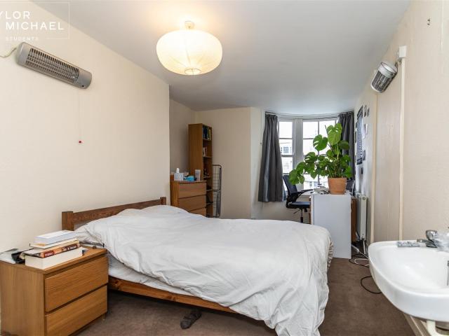 Room at Bedford Square, Brighton