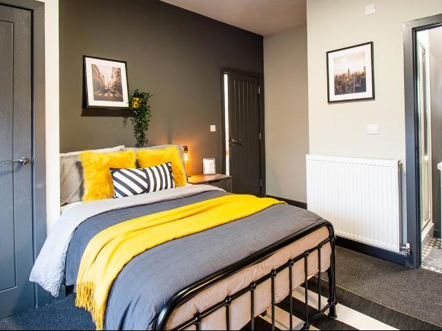 Room at Bedford Street, Derby