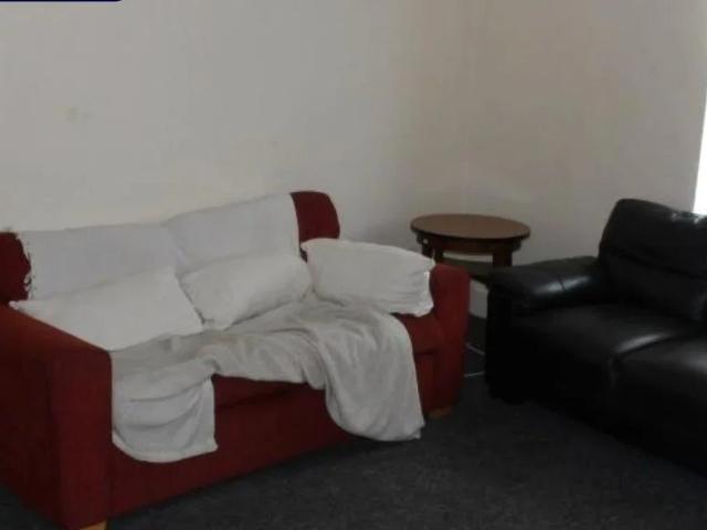 Room at Bedford Place, Southampton