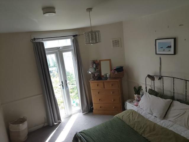 Room at Bedford Road, Greater London