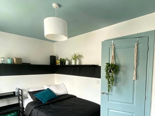 Room at Beech Lane, Leeds